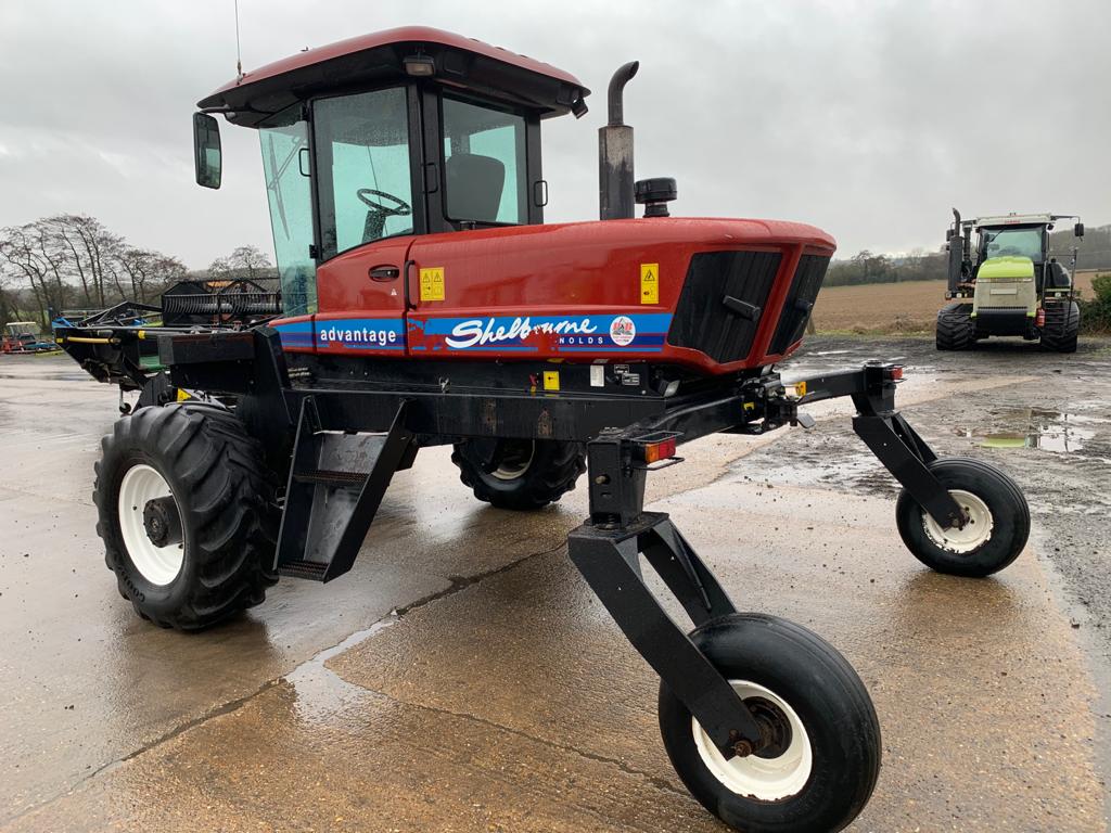 For sale use Shelbourne Reynold Macdon ADVANTAGE with 18' header ...