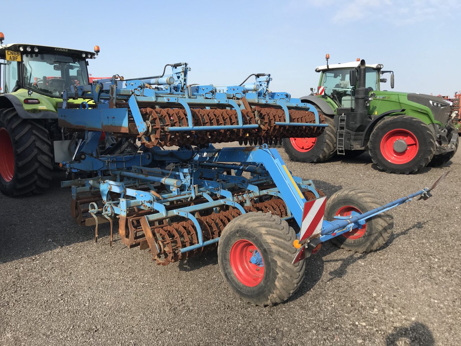 For sale used Lemken Kompaktor k600-A 6m hyd fold seed bed cultivator ...