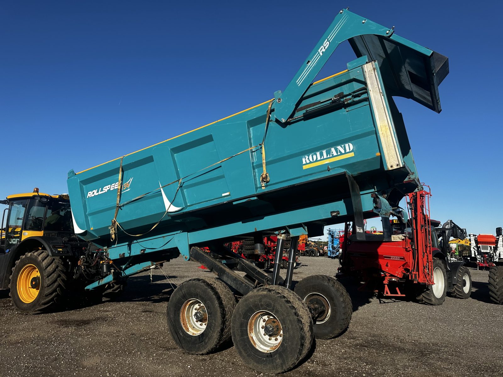 For sale used Rolland RollSpeed RS7136 20 tonnes high lift trailer ...