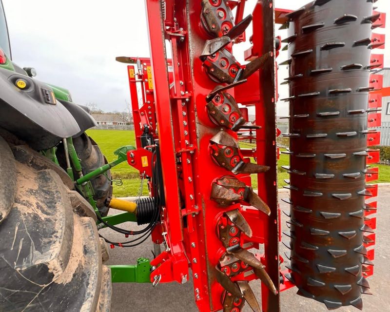 KVERNELAND NGH 401 4m HYD FOLDING POWER HARROW Online Shop | Irelands Group