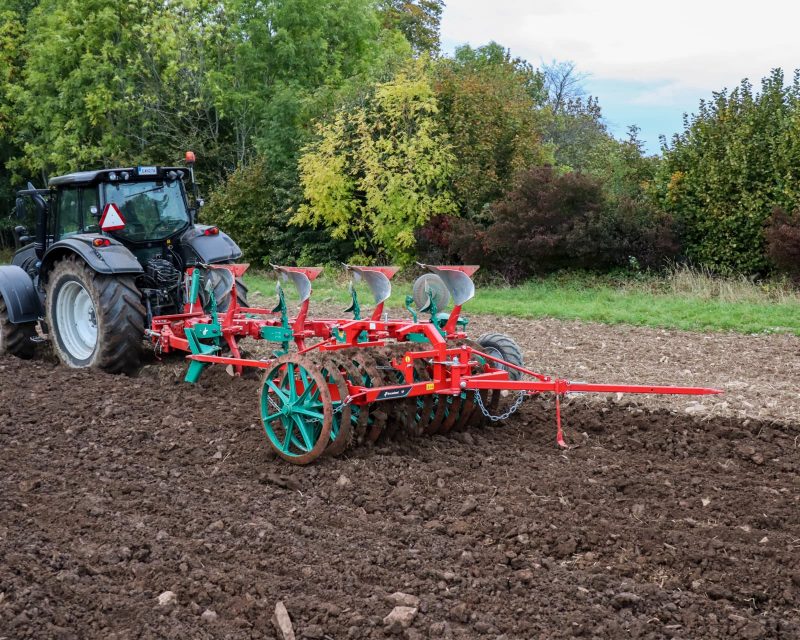 KVERNELAND SINGLE TRAILED SOIL PACKER Online Shop | Irelands Group