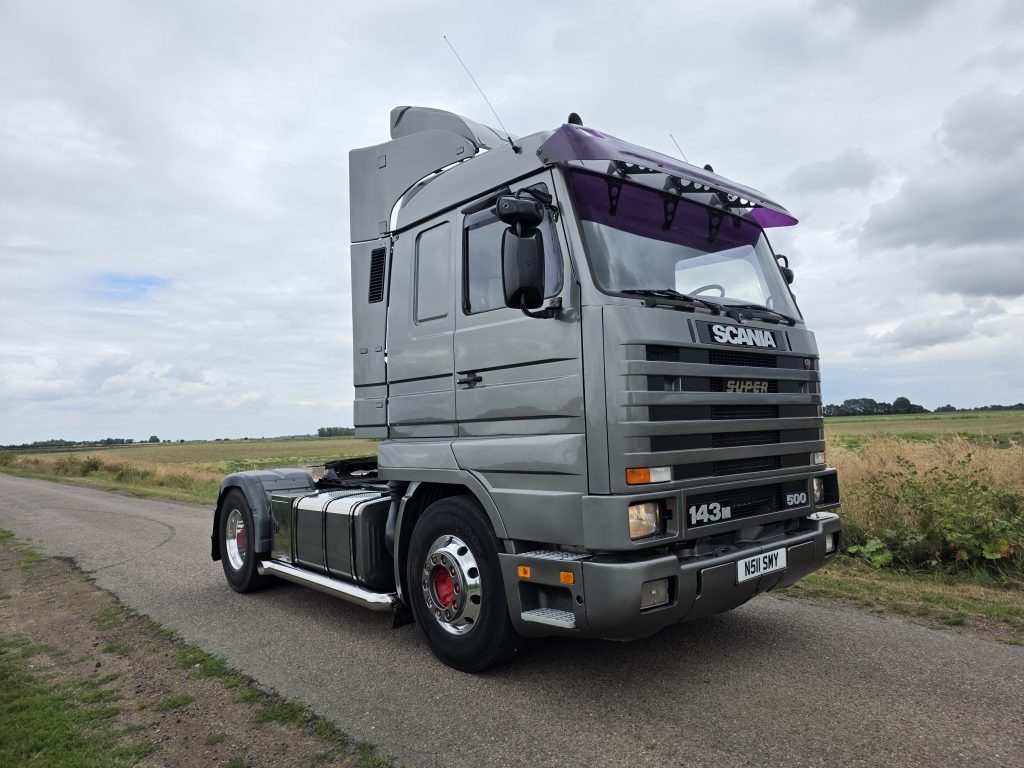 SCANIA 143M.500 TOPLINE STREAMLINE TRACTOR UNIT For Sale | Shelton Motors